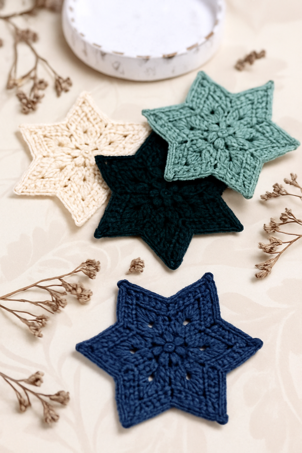 Stunning Crochet Star Motif - cozyyarnvibes.com